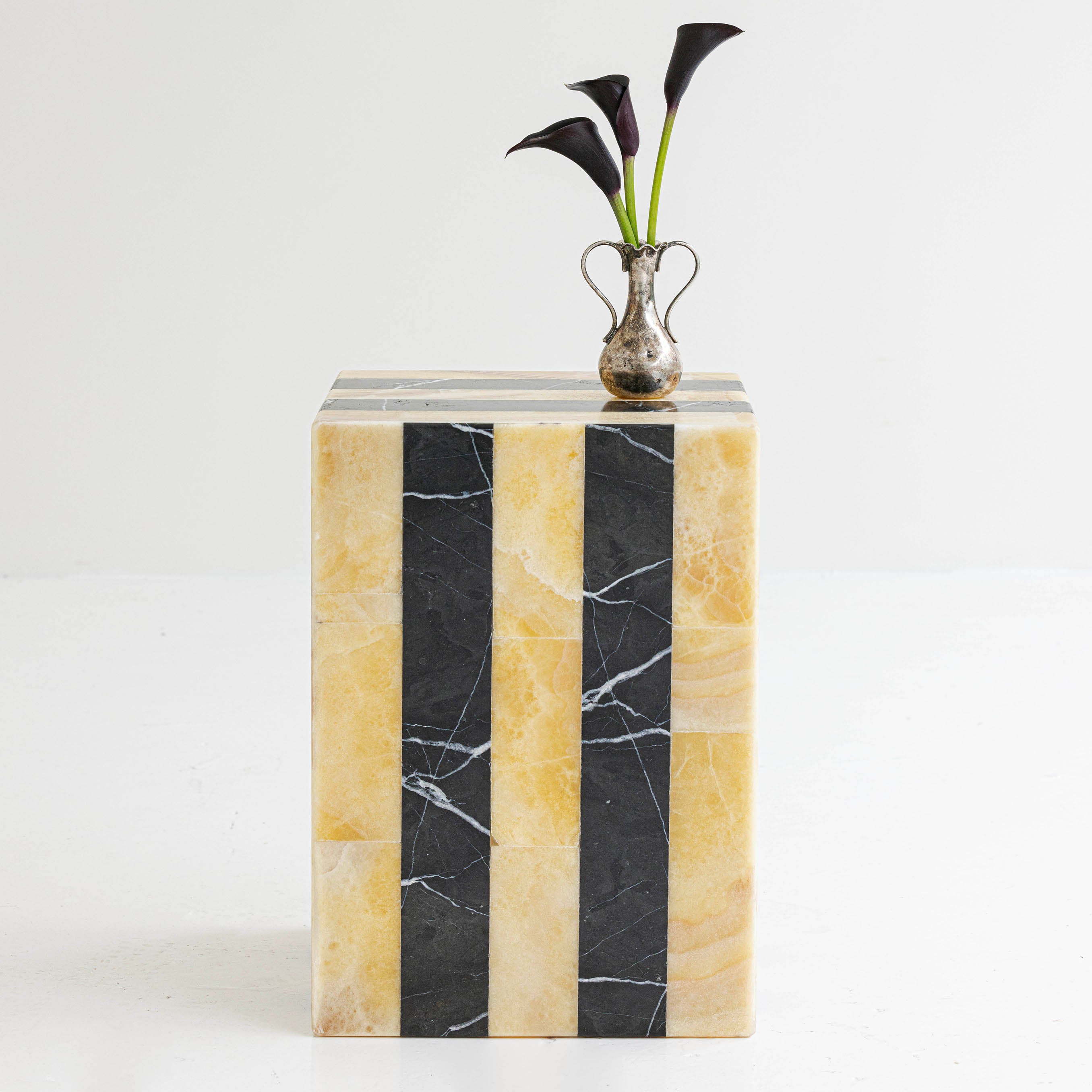 CAXA SIDE TABLE - APAPACHO X AZOTEA – Azotea Studio